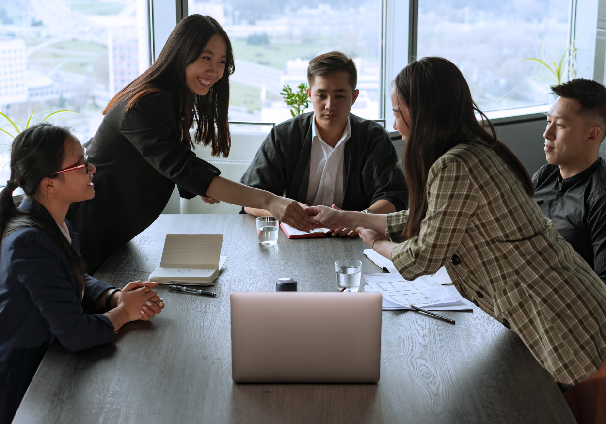 Kemitraan & Sertifikasi - Eflow